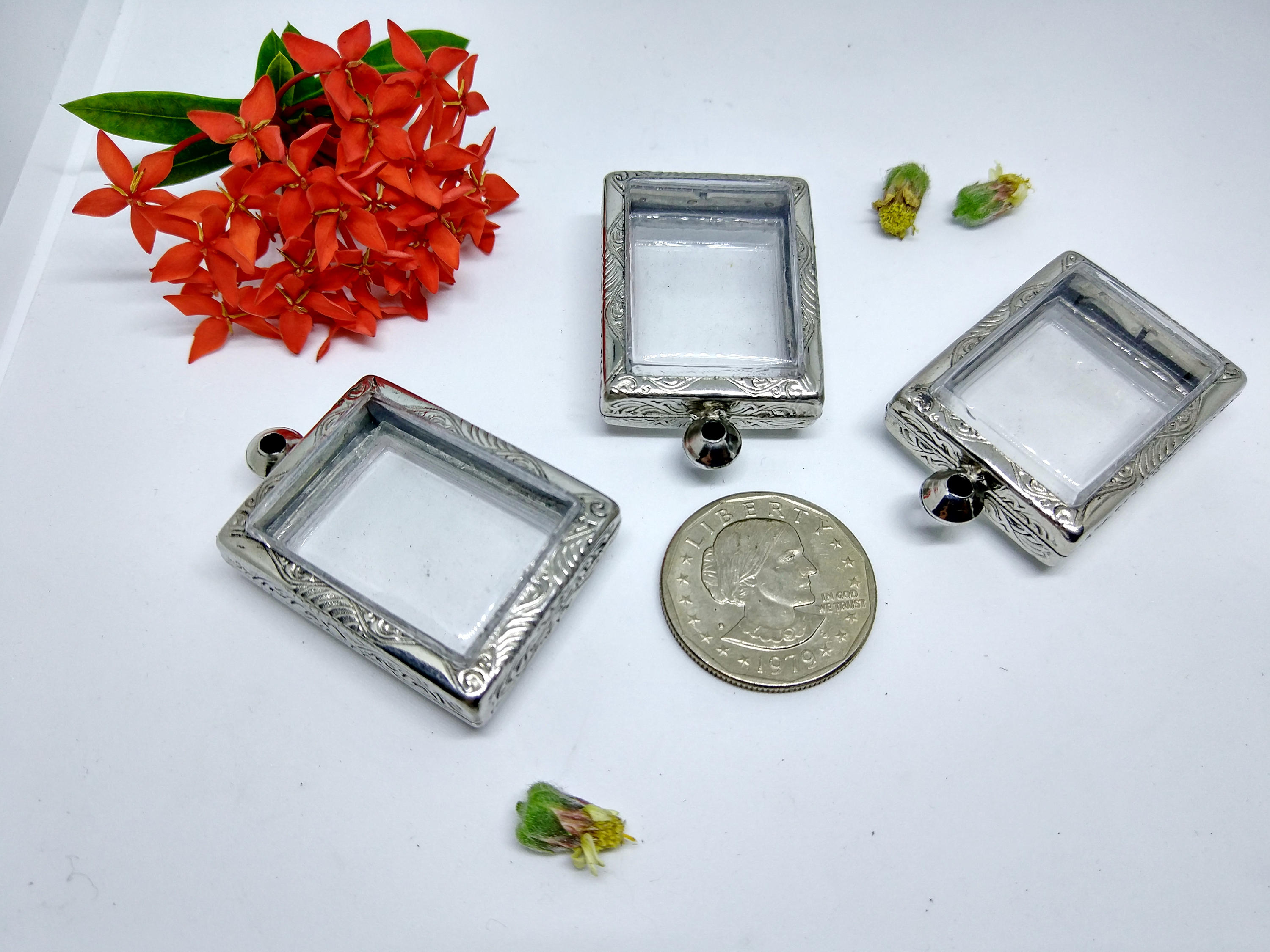 Set No.8 Rectangle Shape Engrave Pendant Cases,set of 3, Reliquaries ...