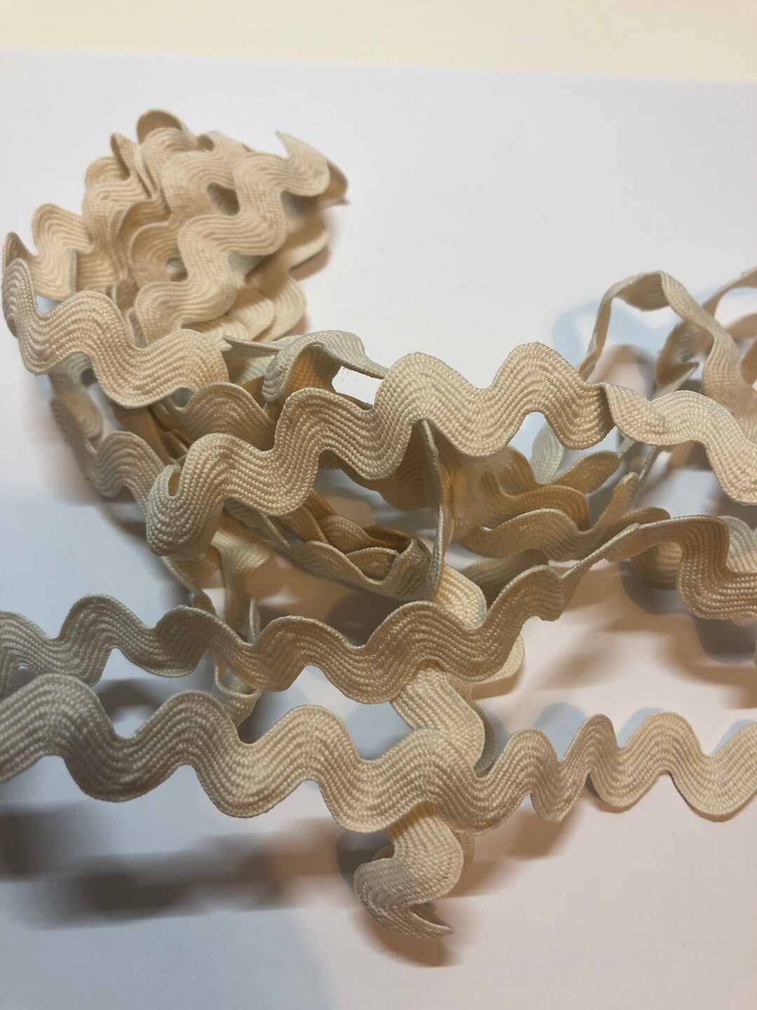 9mm Cream Ric Rac Zig Zag Trim Ribbon 1 Meter - Etsy UK
