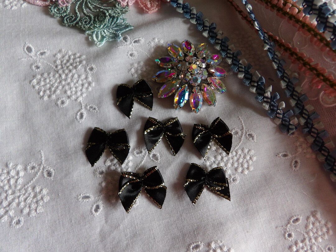 6 Black Bows With Gold Thread One Inch Crazy Quilting or Sewing ...