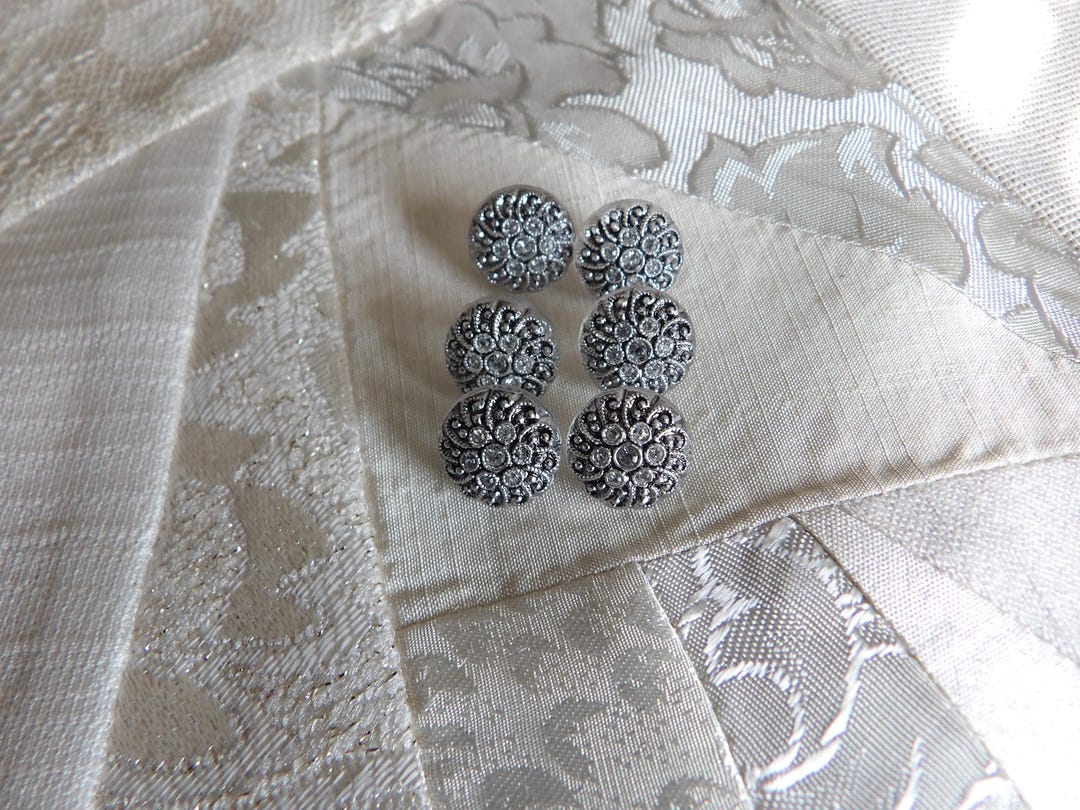 6 Stunning Vintage Clear Glass Buttons With Silver Overlay and ...