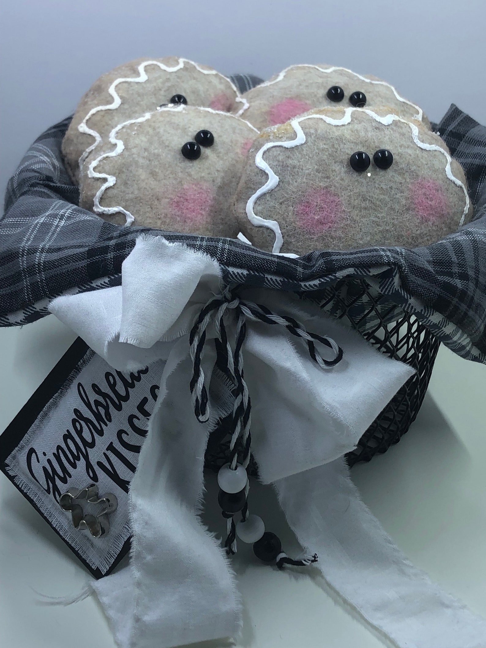 Gingerbread Cookie Basket - Etsy