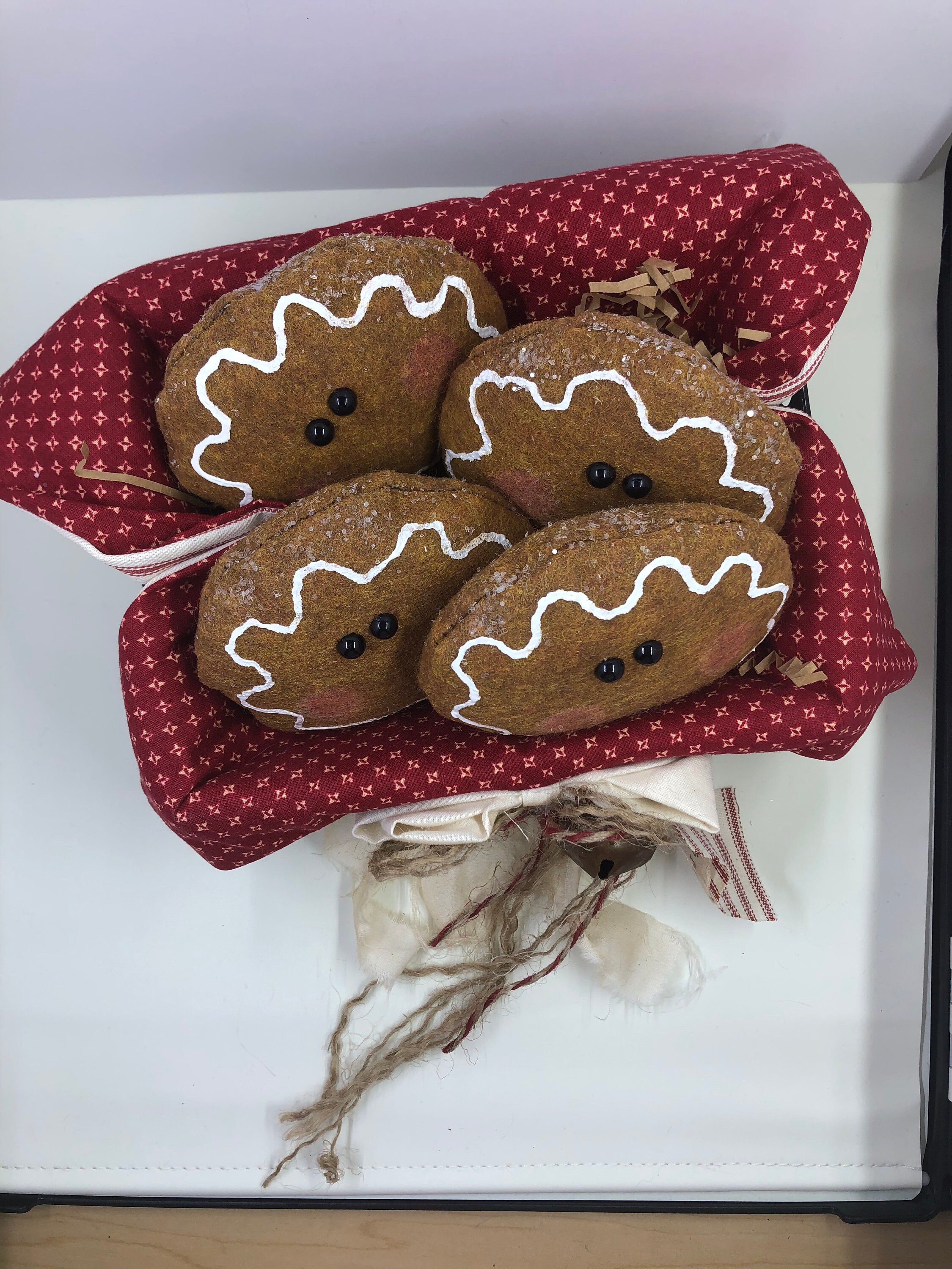 Gingerbread Cookie Basket - Etsy
