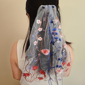 Short Floral Veil, Wildflower Veil, Embroidered Flower Veil, Floral ...