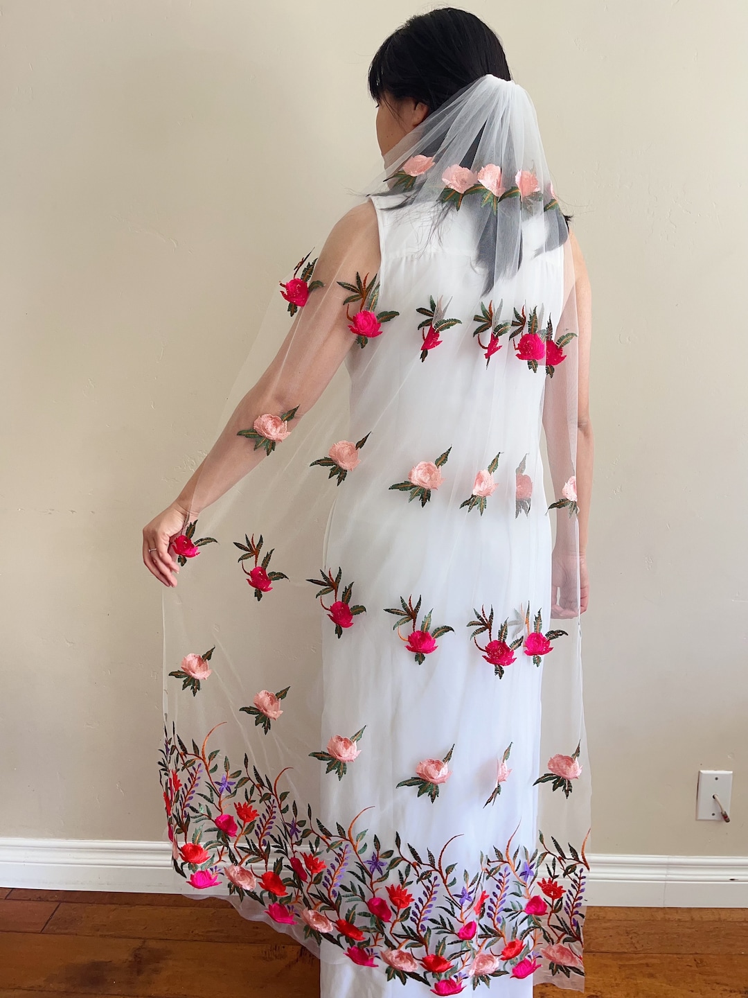 Long Rose Flower Veil, Pink Rose Red Floral Wedding Veil Embroidered ...