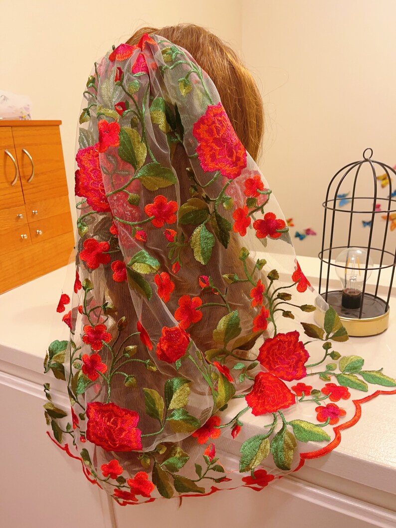 Embroidered Red Rose Wedding Veil, Floral Garden Bridal Veil, 55cm - Etsy