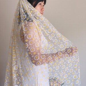 SUNFLOWER & DAISY: Bridal Veil Floral Bridal Veil, Colorful, Summer ...