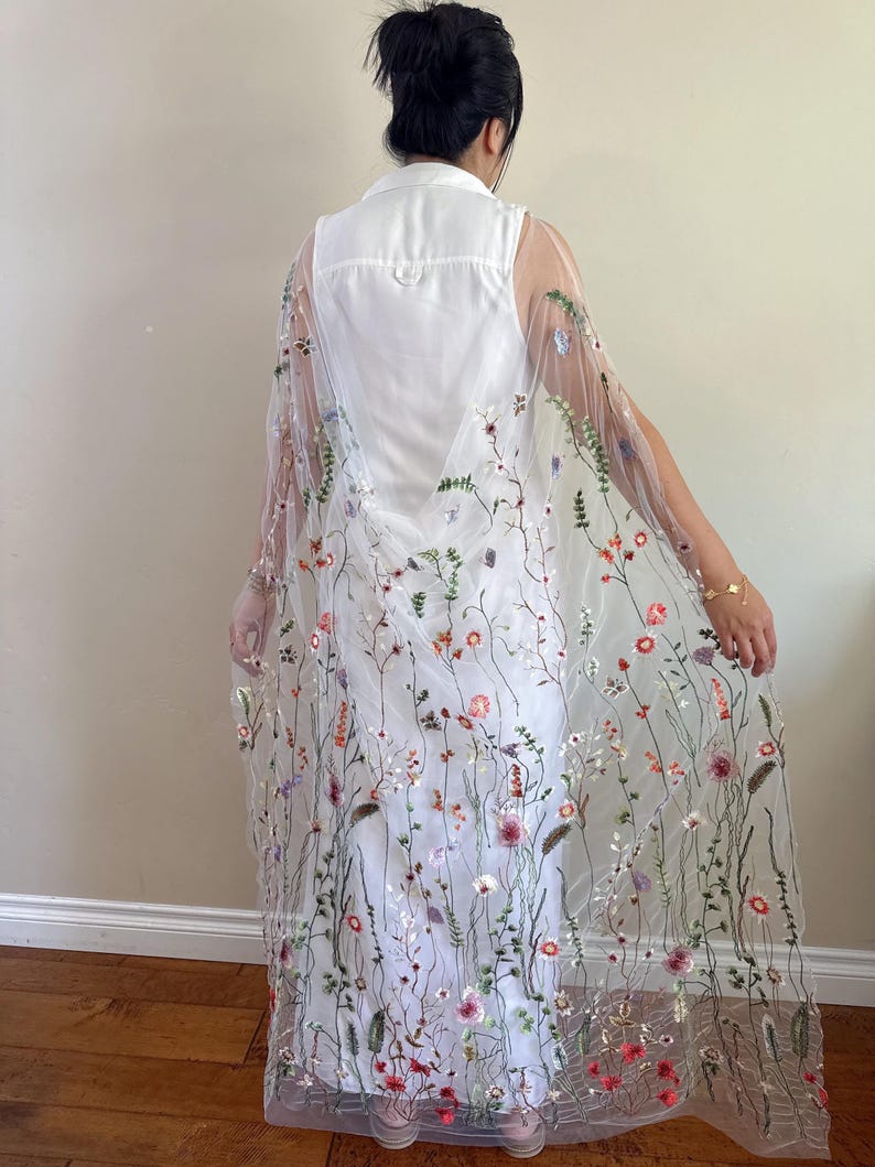 Embroidered Floral Bridal Cape, Boho Wedding Veil, Clip-on Tulle Drape ...