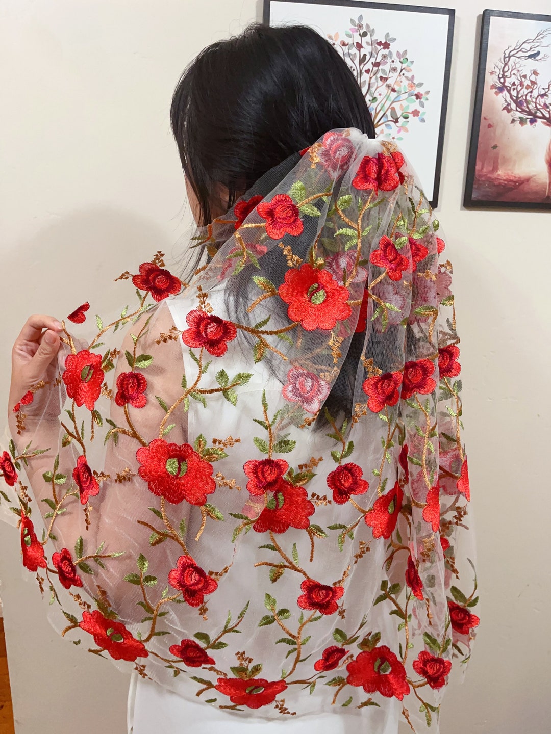 Embroidered Red Rose Wedding Veil: Floral Garden Bridal Veil (55cm) - Etsy