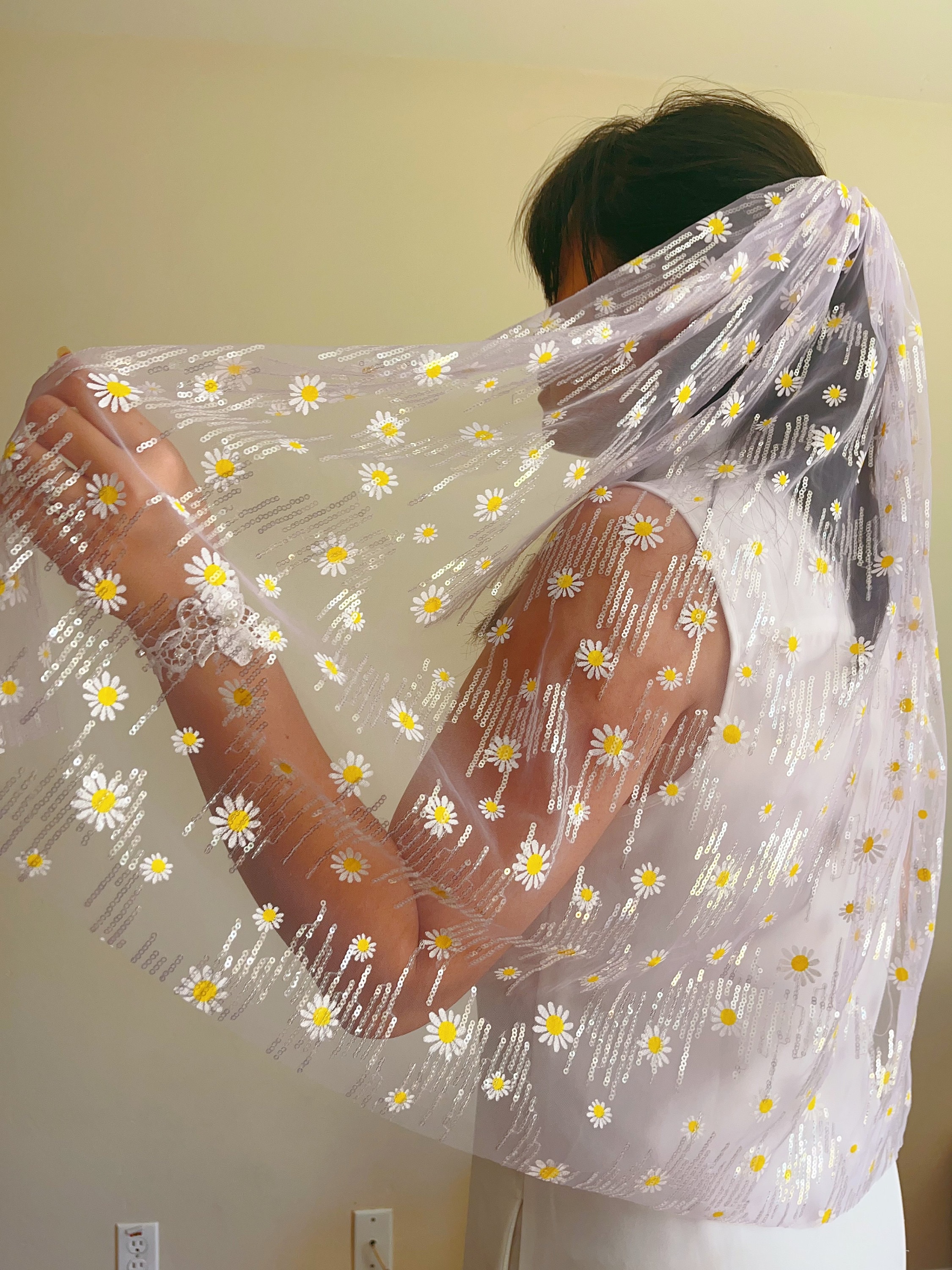 SUNFLOWER DAISY: Sparkly Bridal Veil Purple Wedding Veil - Etsy