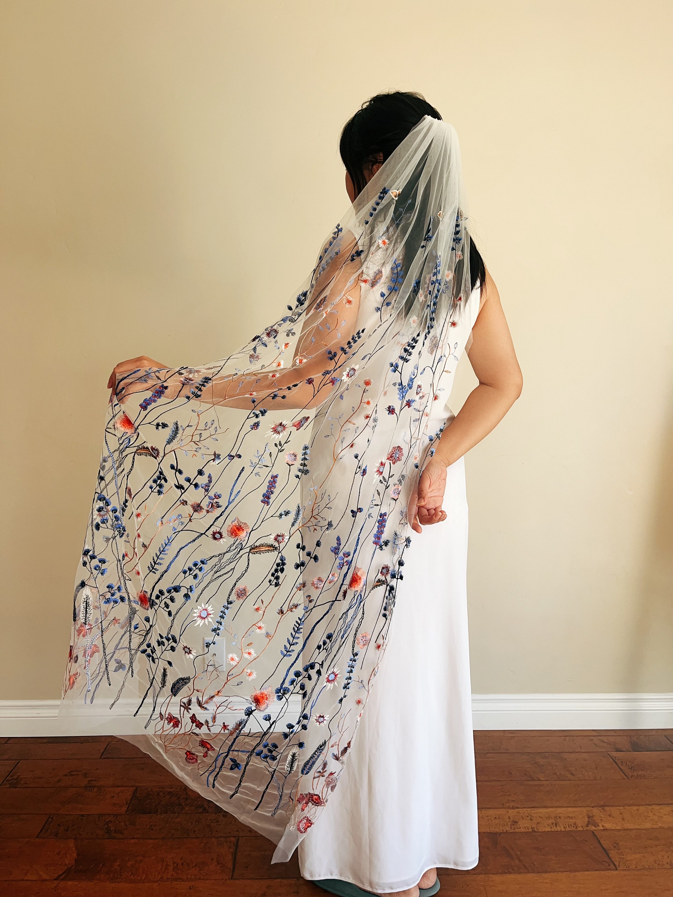Wildflower Veil, Blue Leaf Embroidered Flower Veil Floral Wedding Veil ...