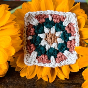 Autumn Flower Granny Square | Crochet Pattern | Fall Crochet | PDF ...