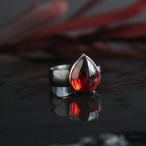 Red Gothic Ring Black Ring Personalized Red Wine Stone Ring Witchy ...