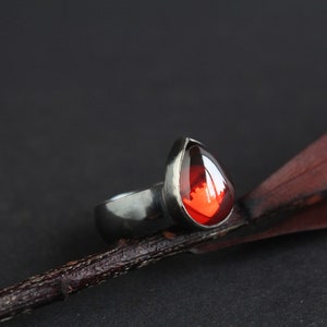 Red Gothic Ring Black Ring Personalized Red Wine Stone Ring Witchy ...