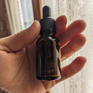 Home Apothecary Starter Kit: Organically Grown Herbs, Tincture Bottle ...