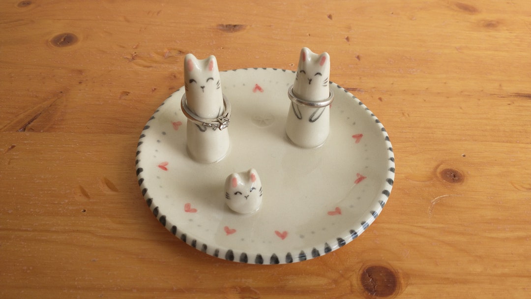 Rabbit Bunny Ring Dish Ceramic Wedding Couple Family Cake Topper Holder ...