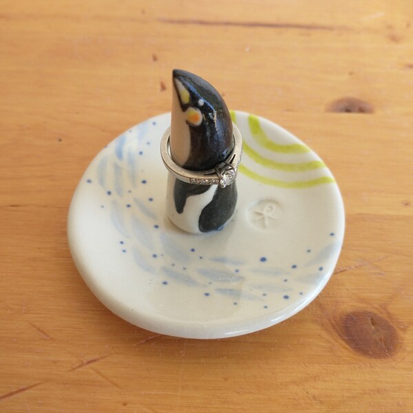 Penguin Ring Holder - Etsy