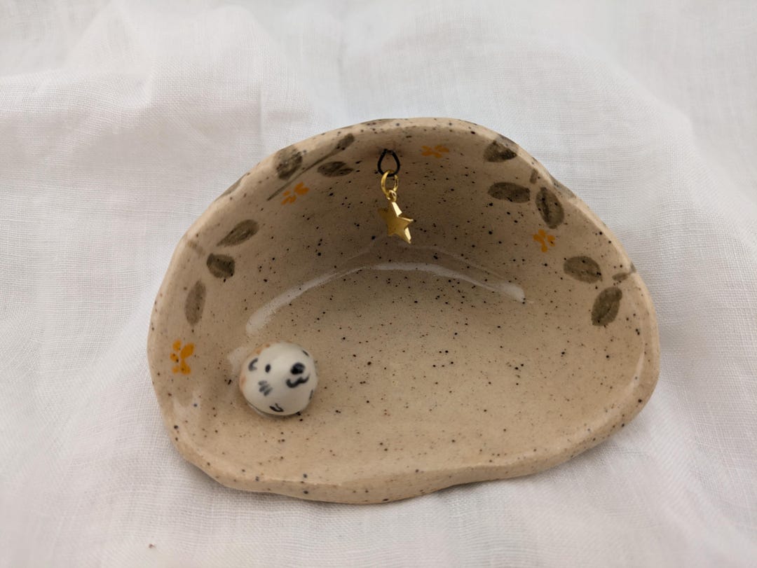 Hedgehog Dome Altar My Shrine Ceramic Ring Trinket Dish Holder Lover ...