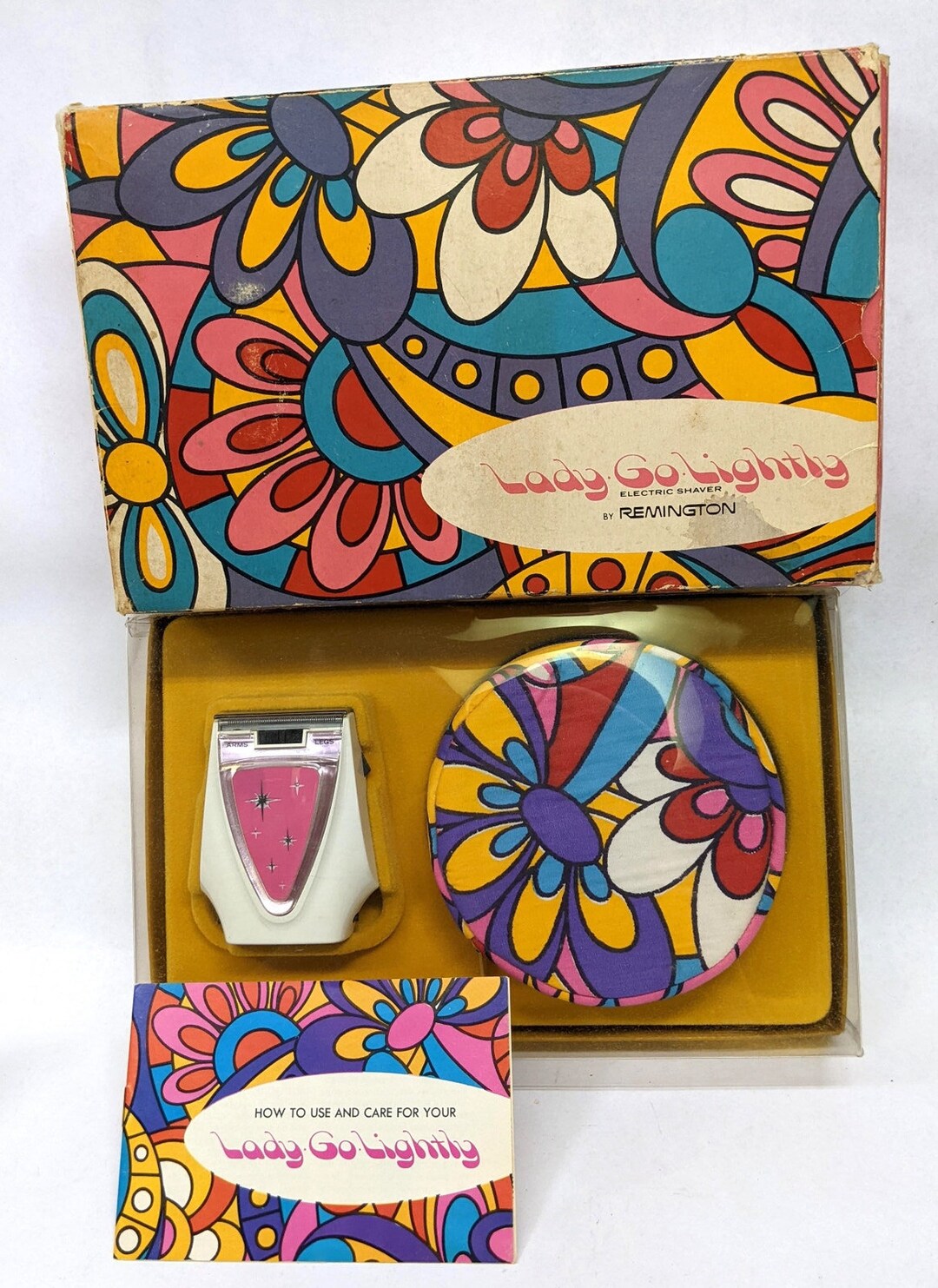 Vintage Lovely Mid-century 1960s Lady Go Lightly Remington Electric ...