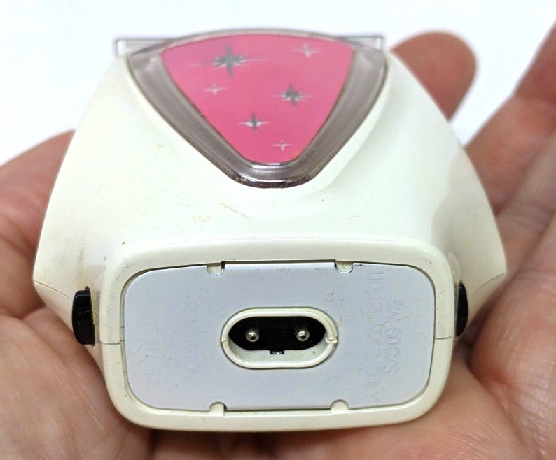 Vintage Lovely Mid-century 1960s Lady Go Lightly Remington Electric ...