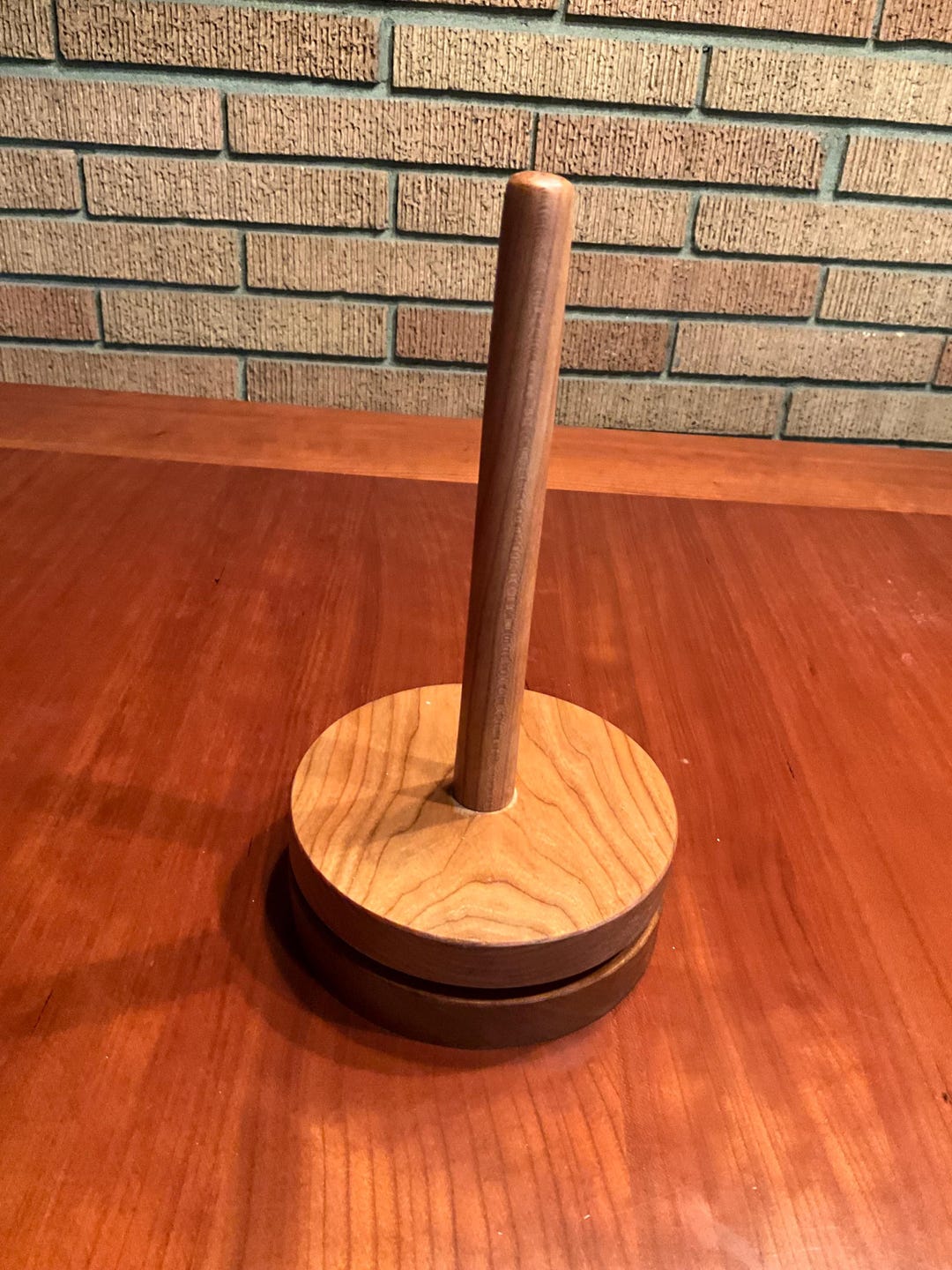 Yarn Butler - Yarn Holder - Yarn Spinner - Yarn Spindle - Lazy Susan ...