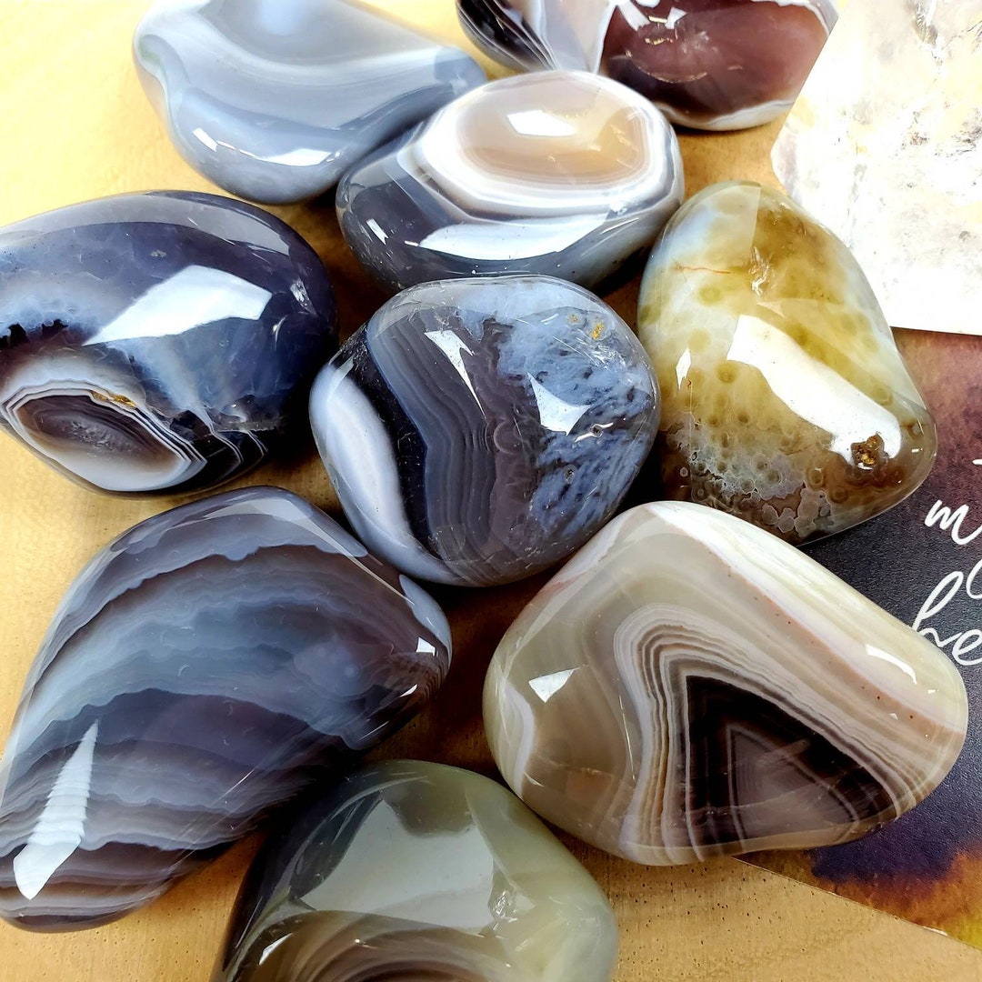 Botswana Banded Agate, Tumbled Stones for Grounding, Calming, Reiki ...