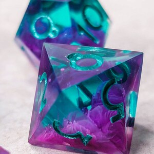 Jinx's Influence 7 Piece Handmade D&D Dice Hand Crafted Dungeons and ...