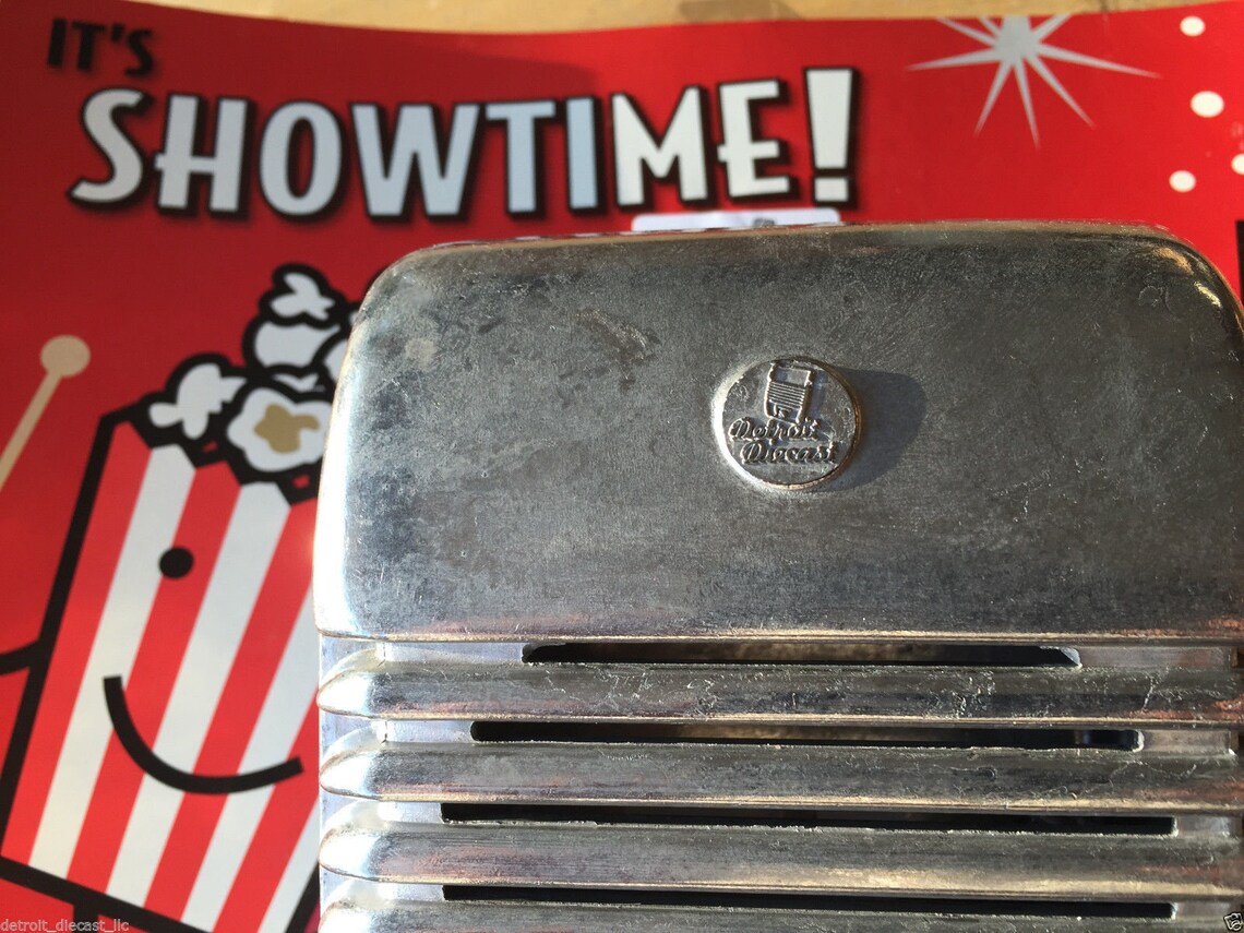 Single New RCA Drive-in Movie Car Show Prop Speaker Casting Set With ...