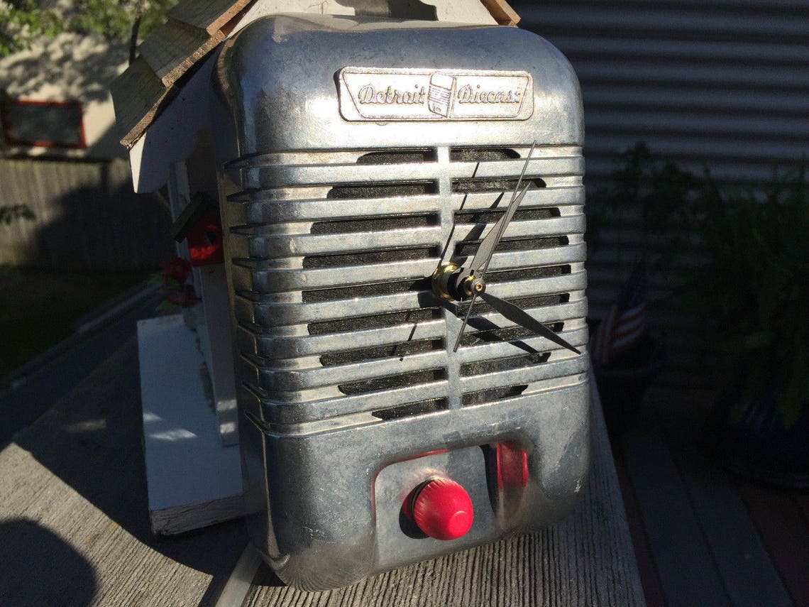 1950s 1960 1970 Detroit Diecast Mark II Drive-in Movie Speaker Quartz ...