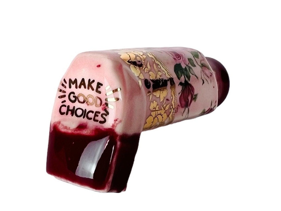 Vintage Floral Lace Pink and Maroon Inhaler Pipe