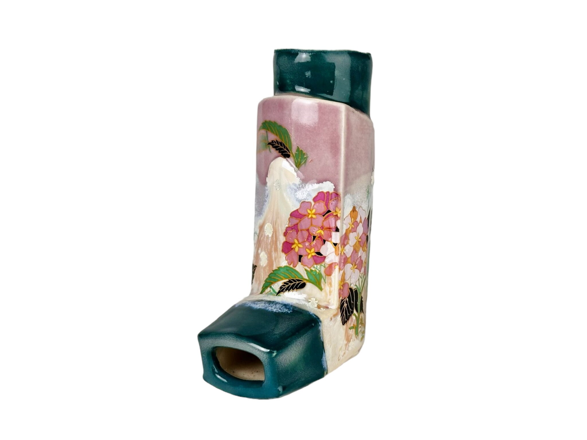Flowers on Drippy Purple Inhaler Pipe