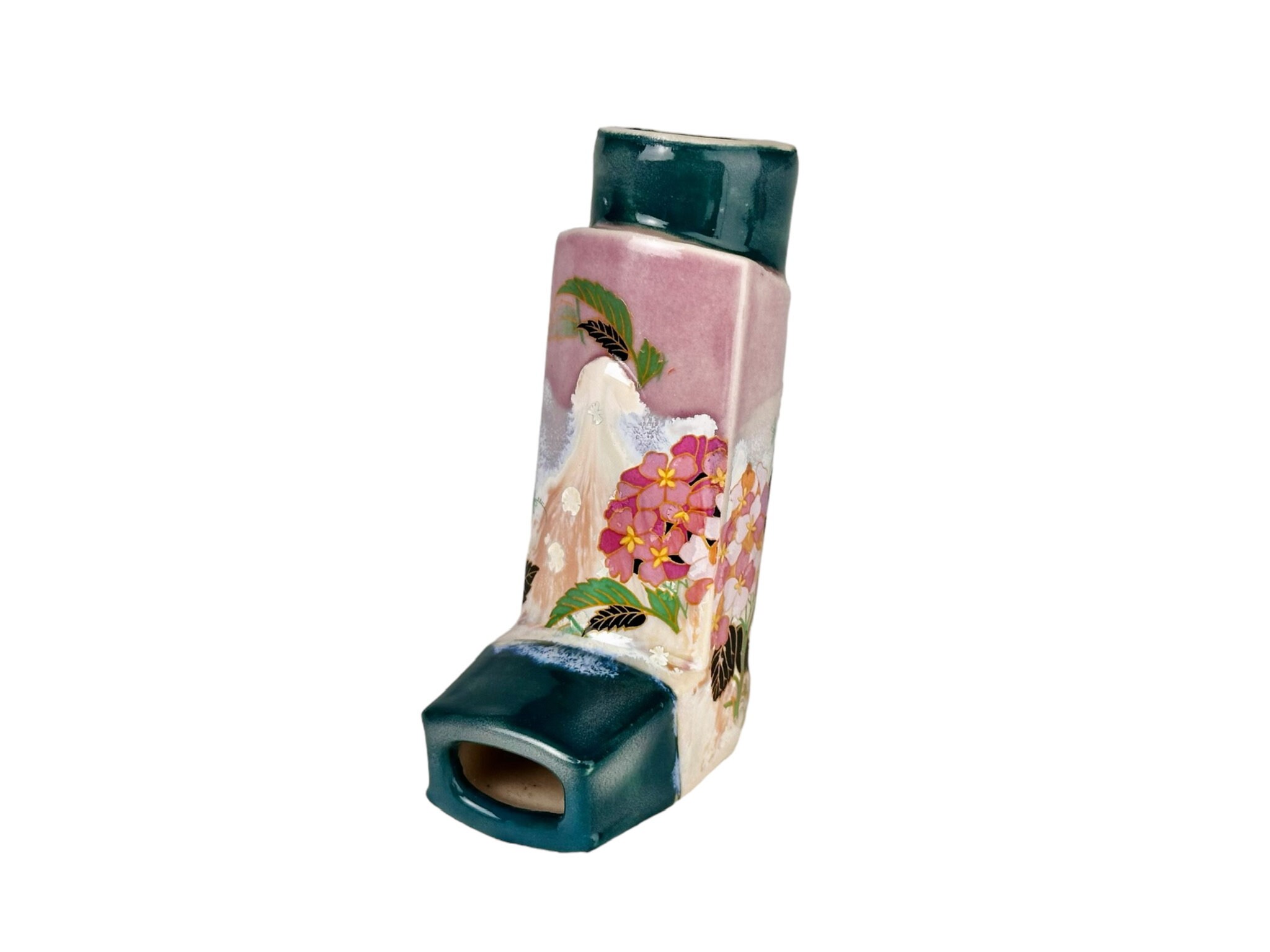 Flowers on Drippy Purple Inhaler Pipe