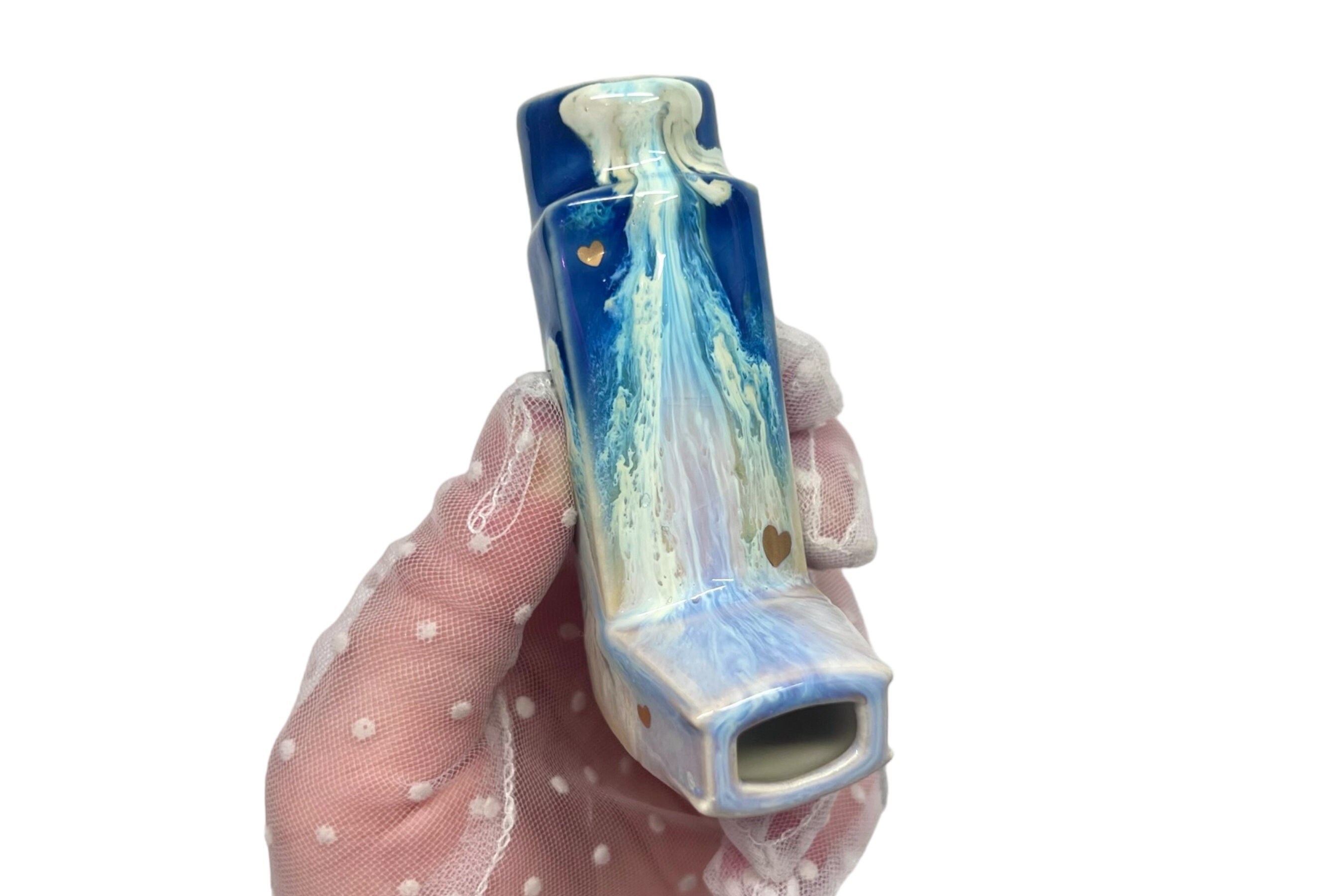 Drippy Tiny Heart Blue Inhaler Pipe