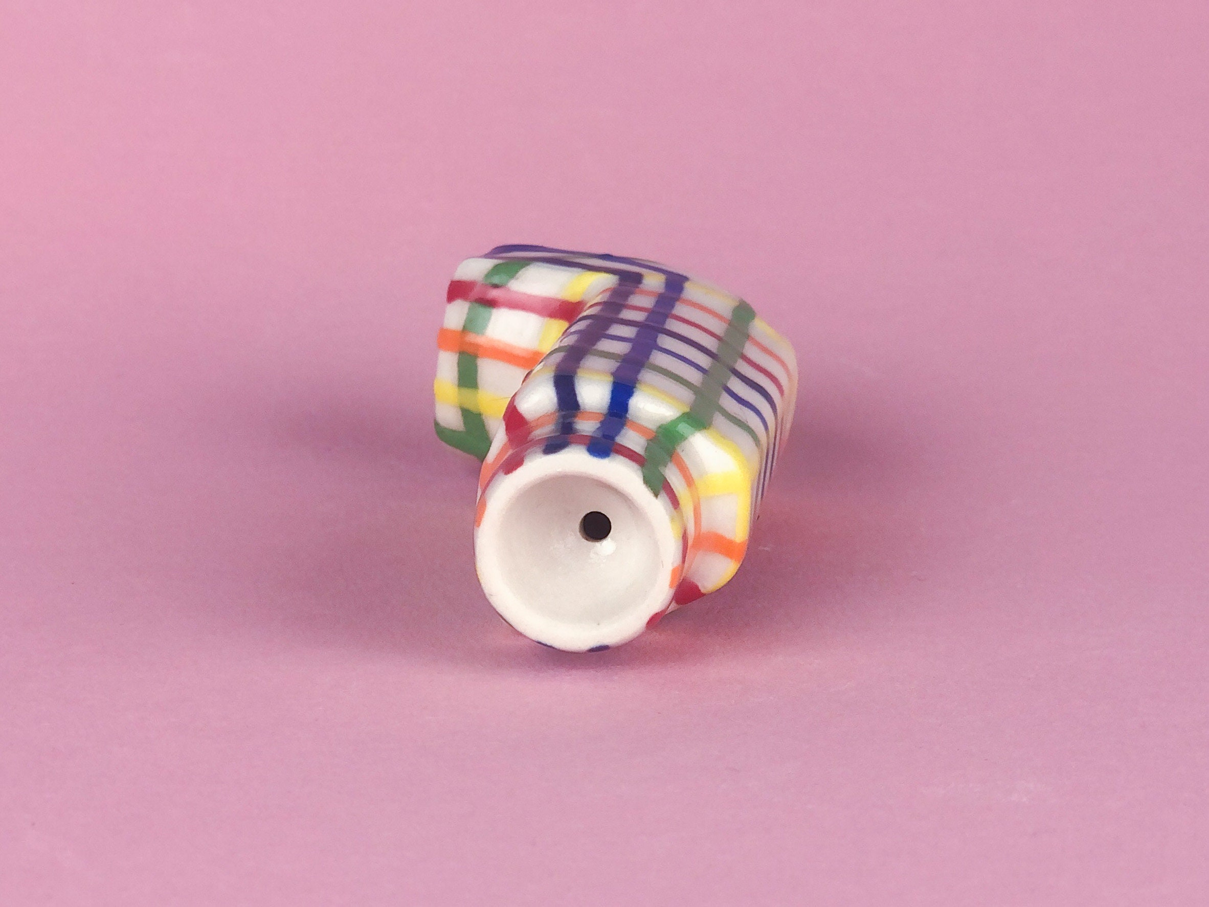 Rainbow Plaid Inhaler Pipe