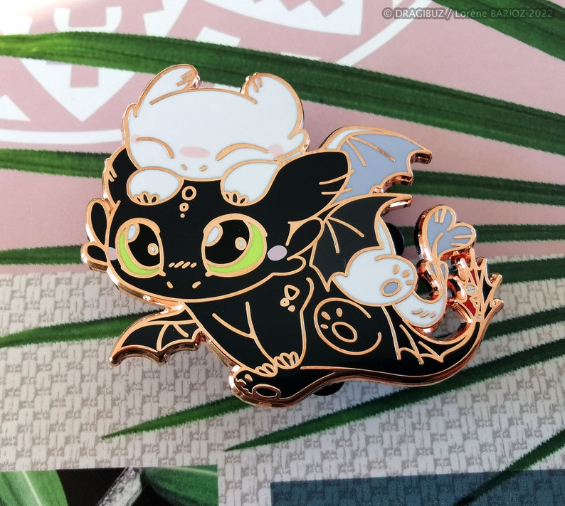 Light & Night Fury Hard Enamel Pin - Etsy