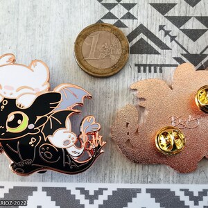 Light & Night Fury Hard Enamel Pin - Etsy