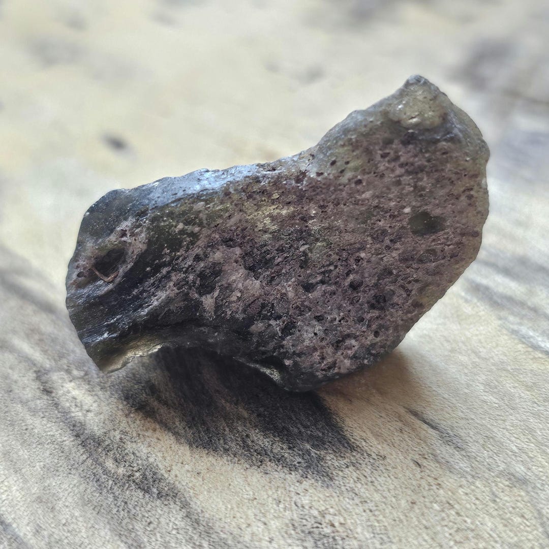 Rare Darwinite Tektite - Darwin Glass - Tasmanian Tektite - High ...