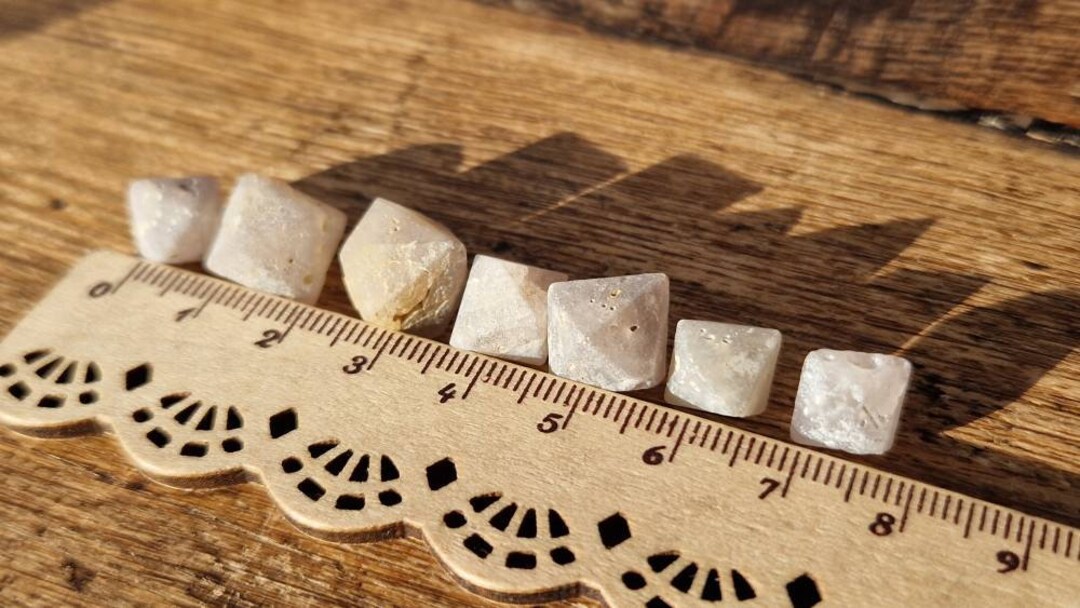 Rare Beta Quartz Bundle of 10 Grams - Etsy