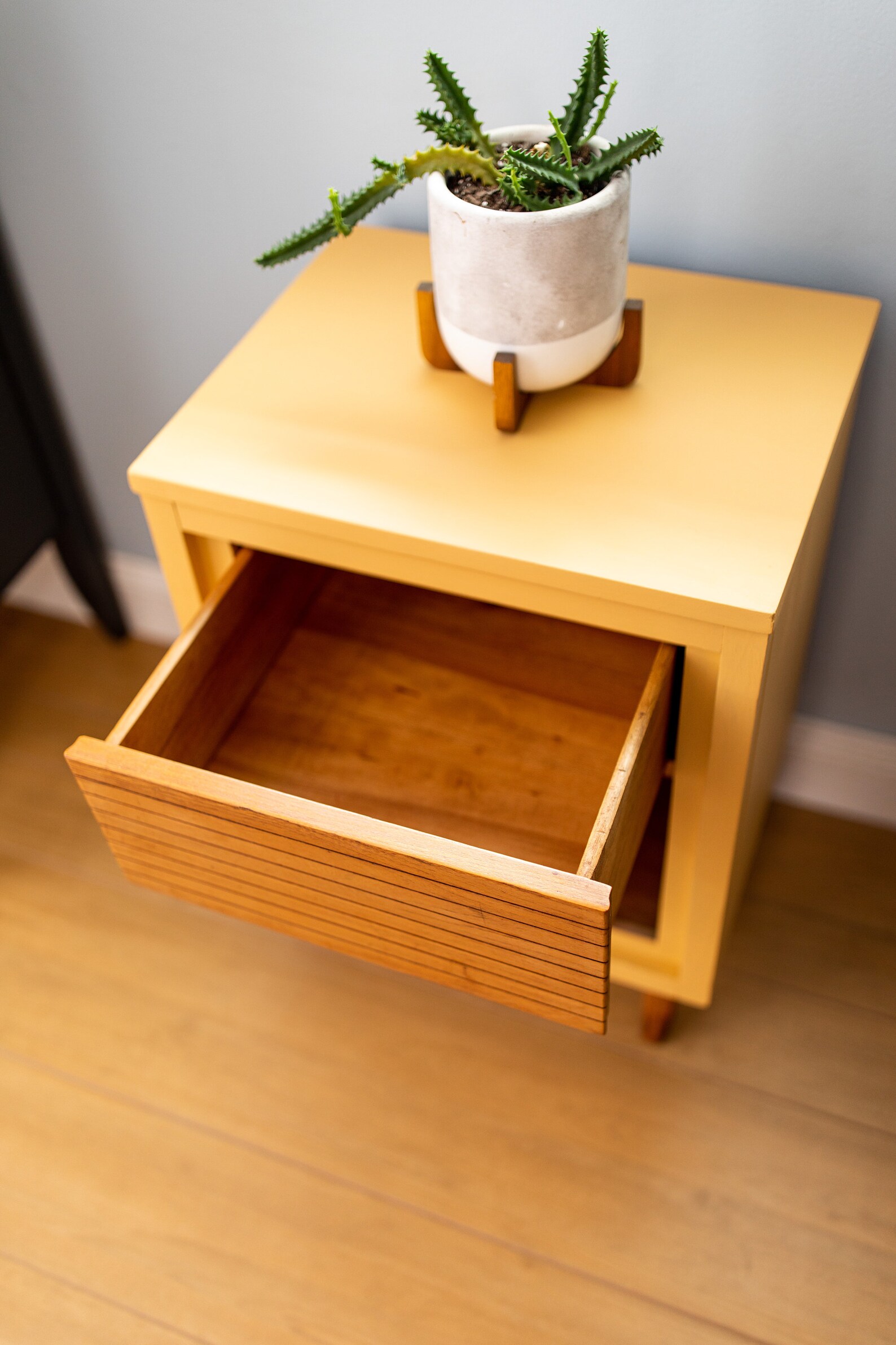 Sunny Yellow Mid Century Modern Side Table - Etsy