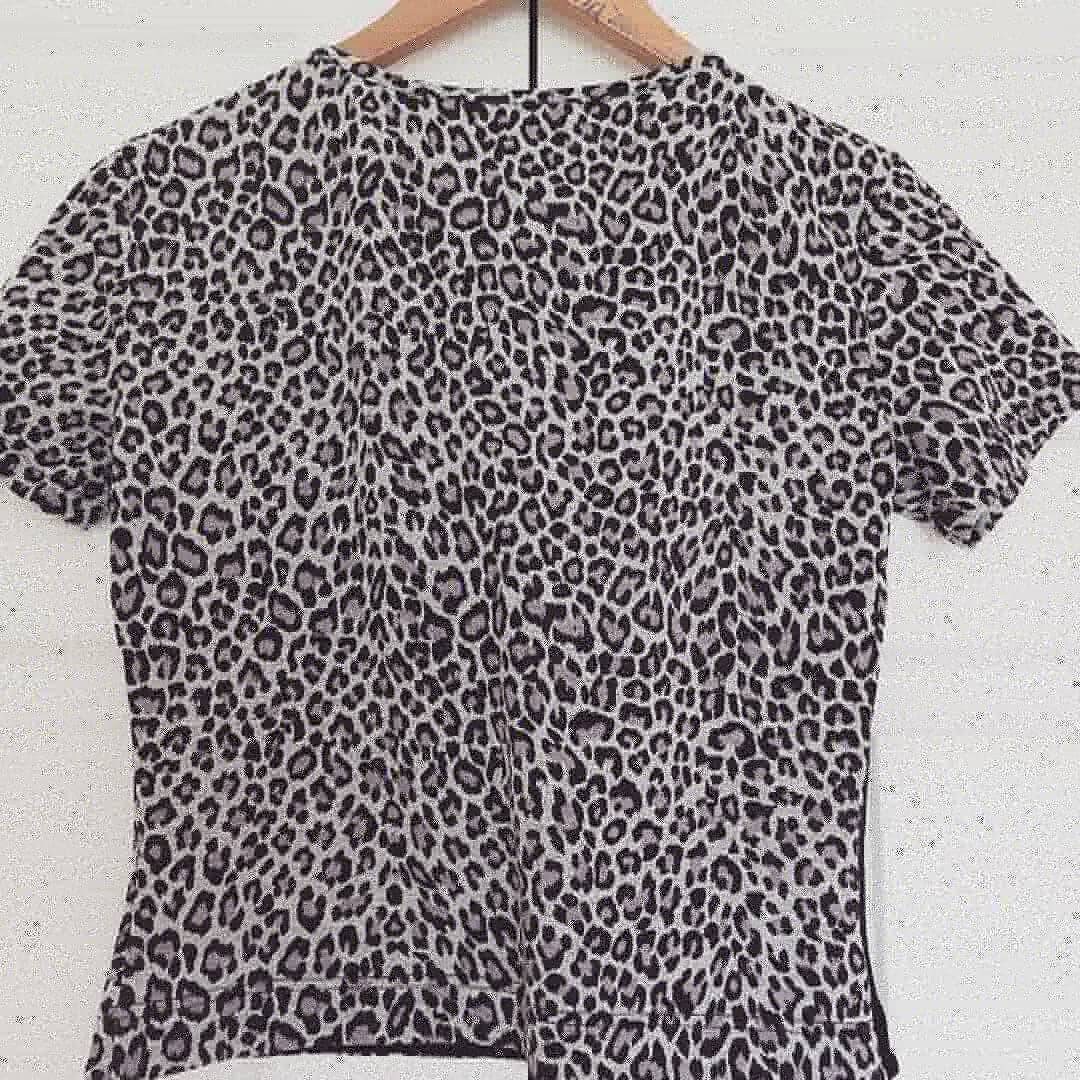 Ruffle Crop T-shirt in Grey Leopard Print - Etsy