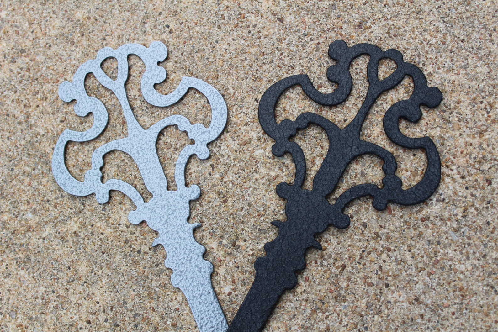 Metal Skeleton Key / Rustic Wall Art / Antique Decorations / - Etsy