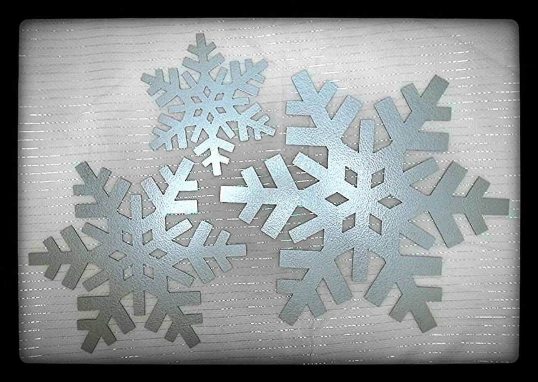 Metal Snowflake Wall Art Set: Silver Holiday Decor (set of 3) - Etsy