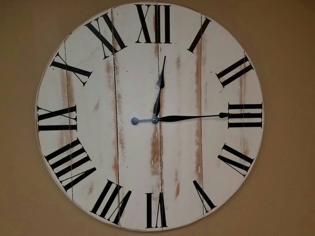 29in Classic Reclaimed Wood Farmhouse-style Wall Clock With White ...