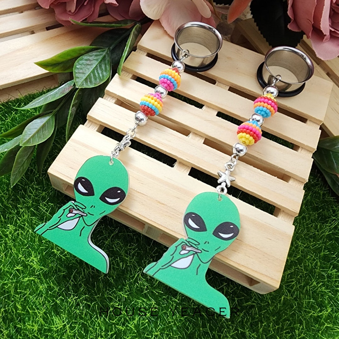 Alien Plugs With Beads and Star Charm – 420 Gauges for Festival and ...