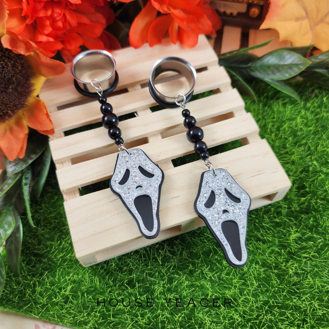 The Scream Ghostface Pair, Dangle Gauge & Plug Earrings, Spooky ...