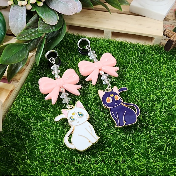 Anime Plugs - Etsy