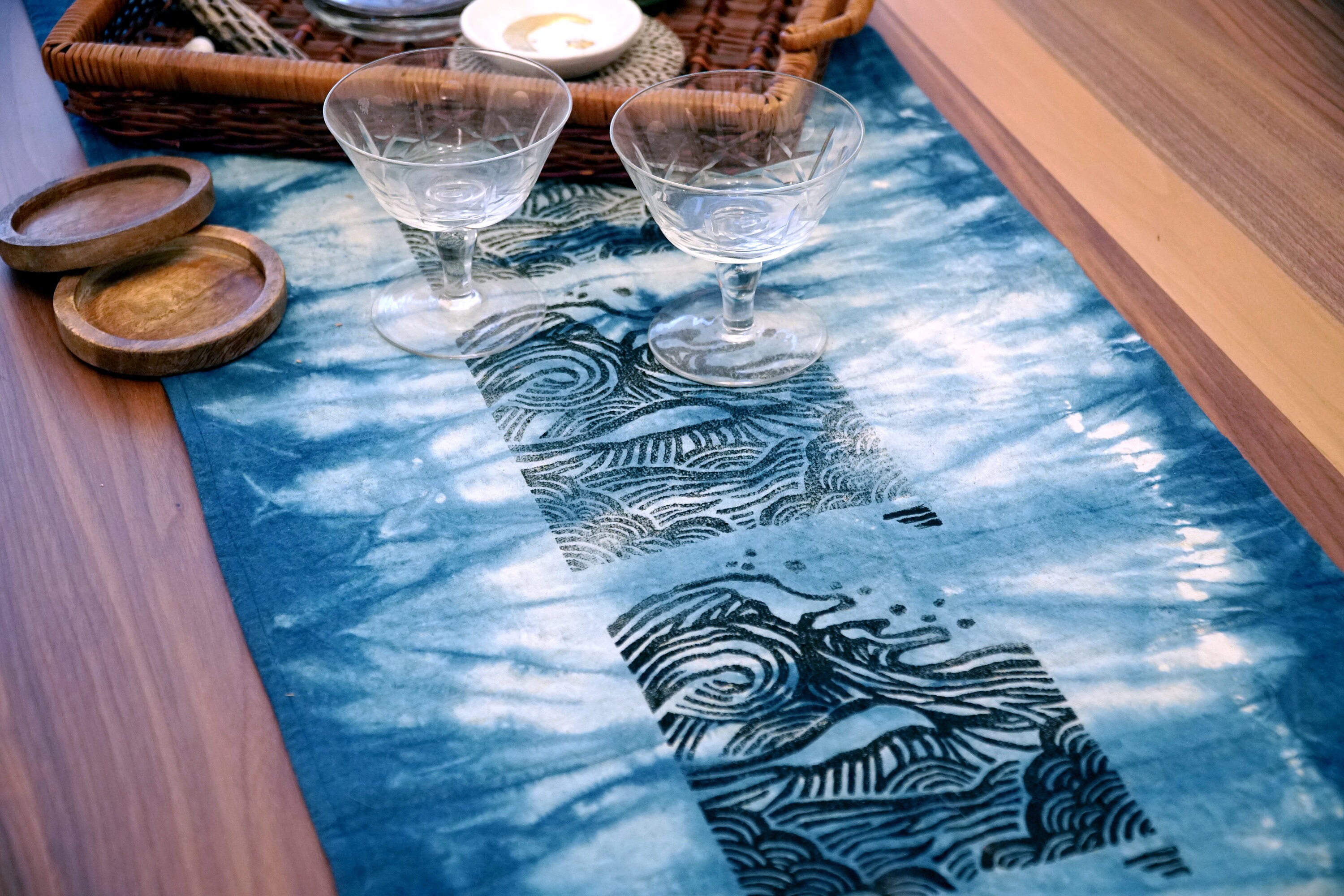 Premium Table Runner, Hand Made Table Runner, Tie Dye Table Runner ...