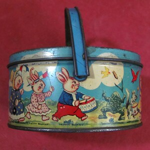 Antique Peter Rabbit Candy Tin by Tindeco Company Colorful Lithographs ...