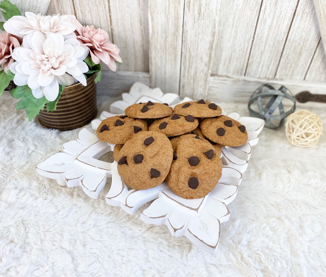 Fake Chocolate Chip Cookies / Faux Cookies / Faux Milk and Cookies ...