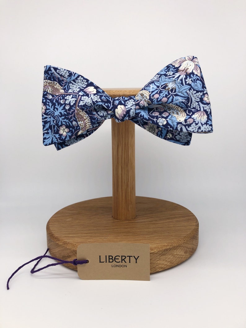 Liberty Bow Tie in Navy Blue Strawberry Thief Birds Motif - Etsy UK