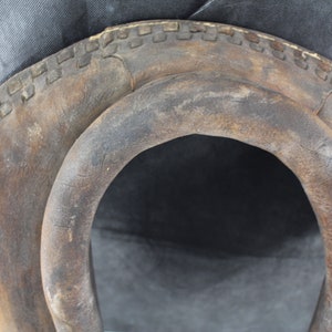 ANTIQUE Genuine Leather Horse Mule Ox Collar Harness Primitive Yoke ...